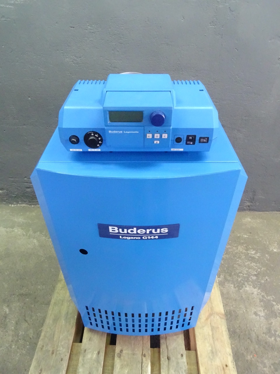 Buderus Logano G144 Eco Gas-Heiz-Kessel Niedertemperatur 24kW Bj.2012 ...